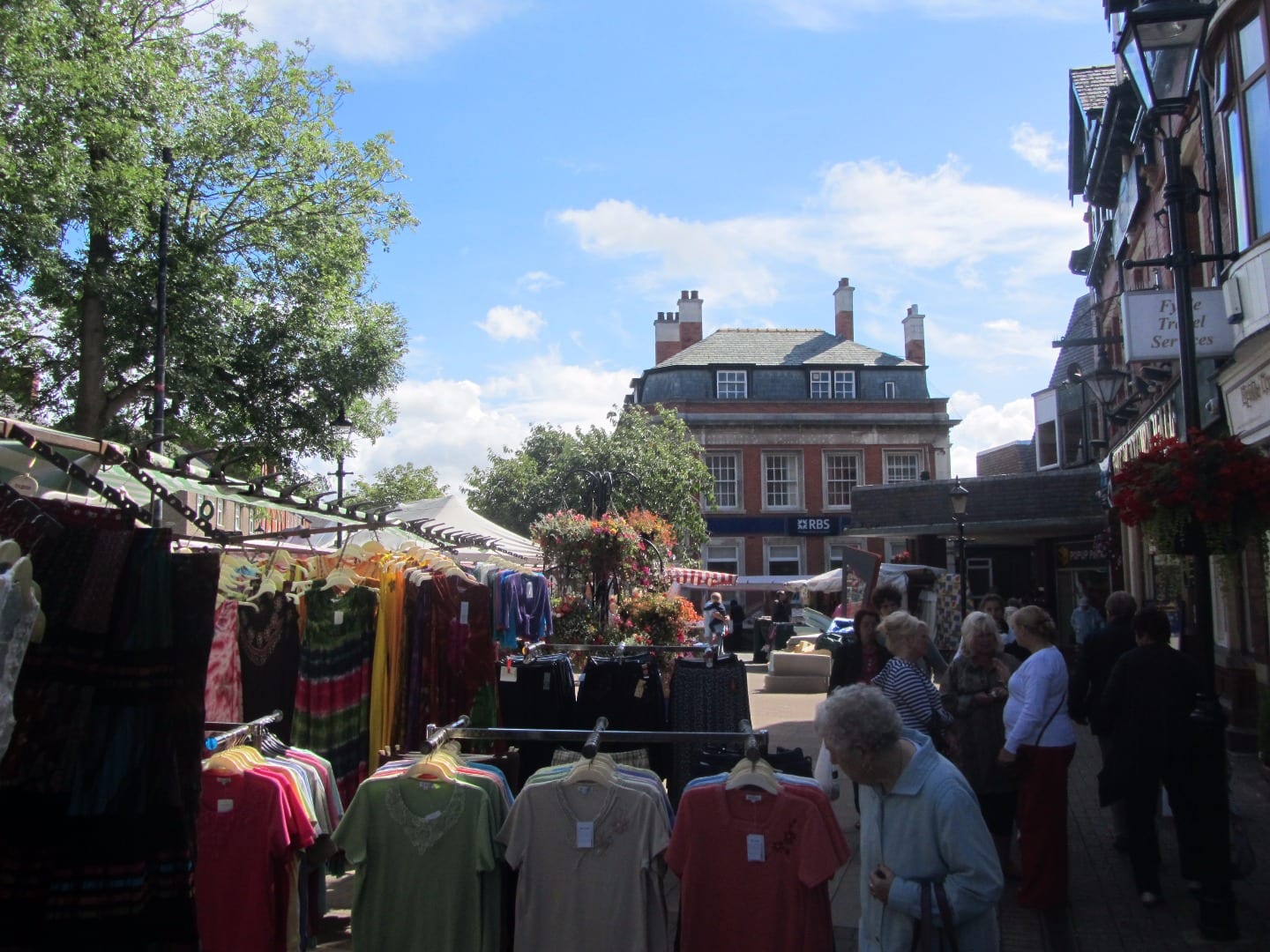 Poulton Town Centre and Market Square - Visit Poulton-le-Fylde